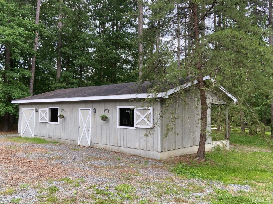 1812 Riddle Rd, Sanford, NC 27330 - Raleigh Realty