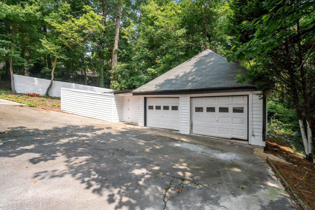 409 Maynard Rd, Cary, NC 27511 - Raleigh Realty