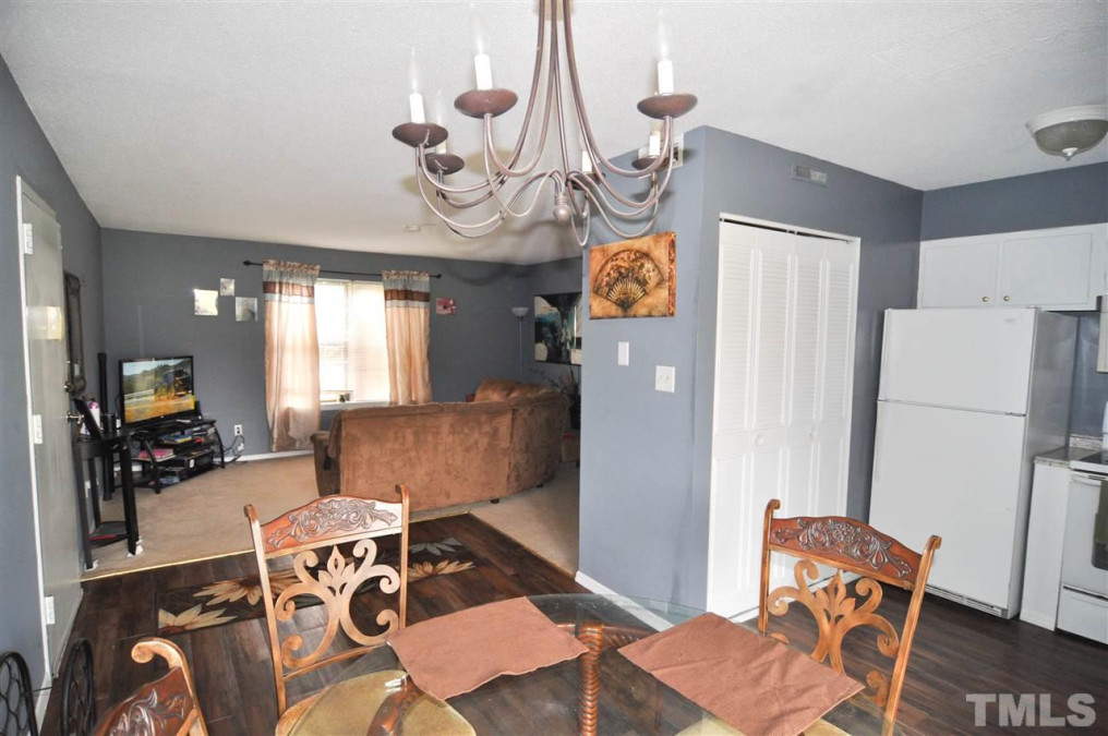 5804 Falls Of Neuse Rd, Raleigh, NC 27609 - Raleigh Realty