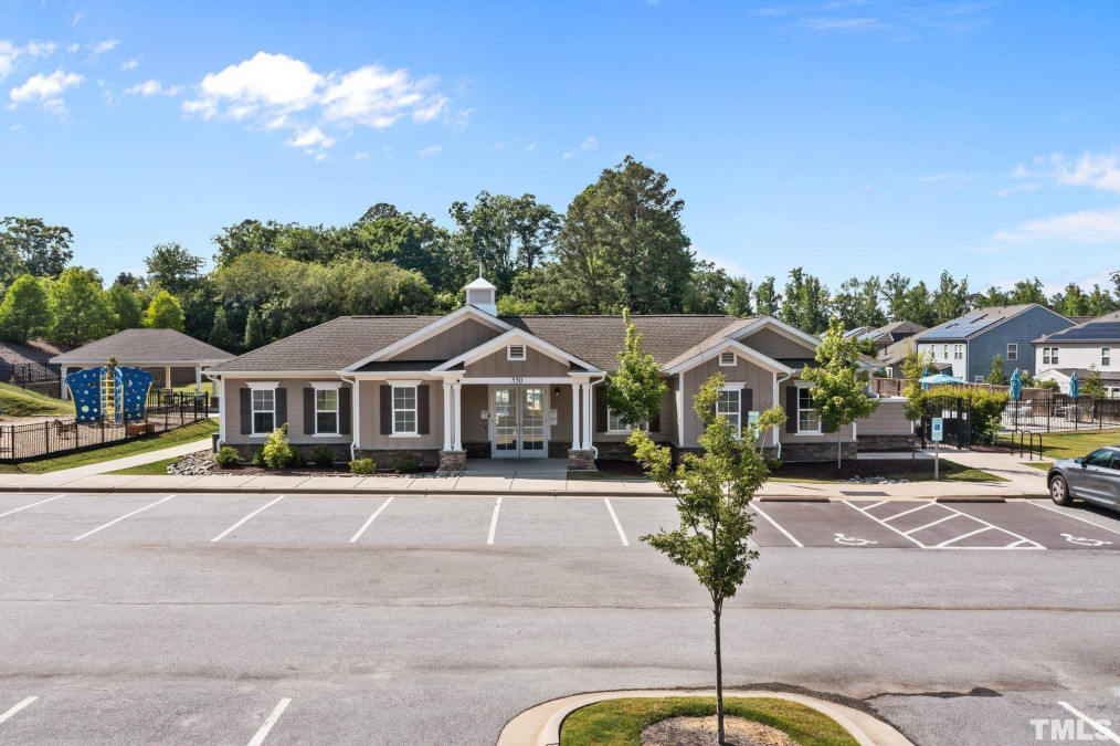 440 Parlier Dr, Apex, NC 27523 - Raleigh Realty
