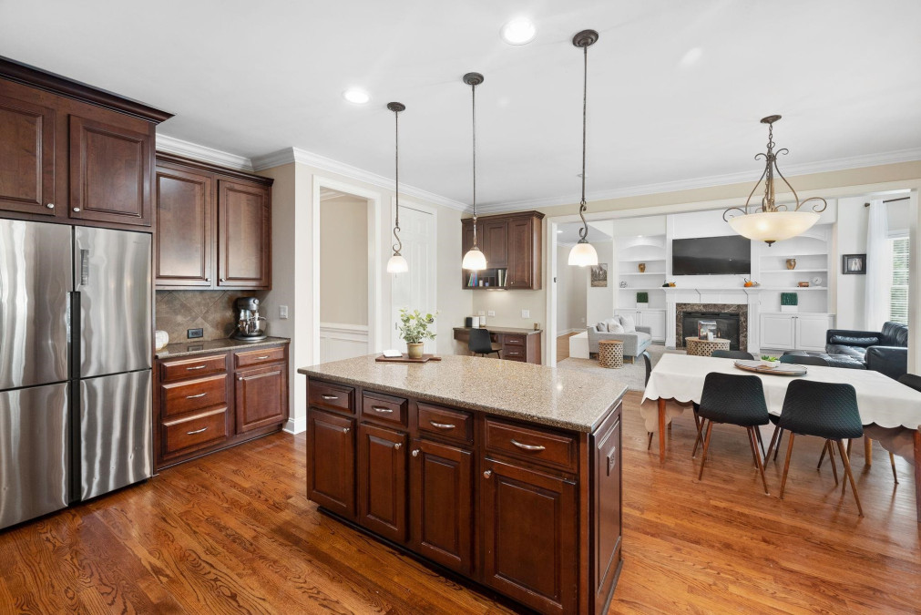 504 Arborhill Ln, Holly Springs, NC 27540 - Raleigh Realty